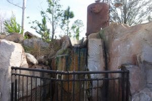 Review: The Boulder Ridge Cove Pool at Disney's Wilderness Lodge ...